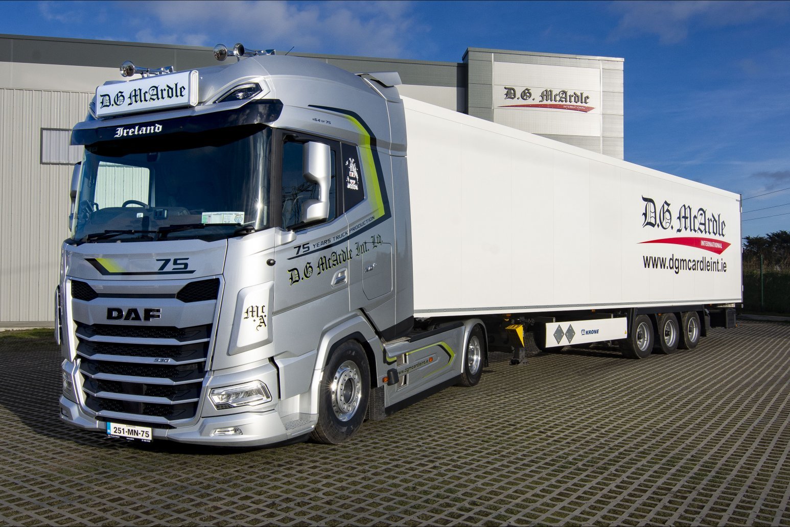 DG McArdle adds special 75th Anniversary DAF XG+ to fleet